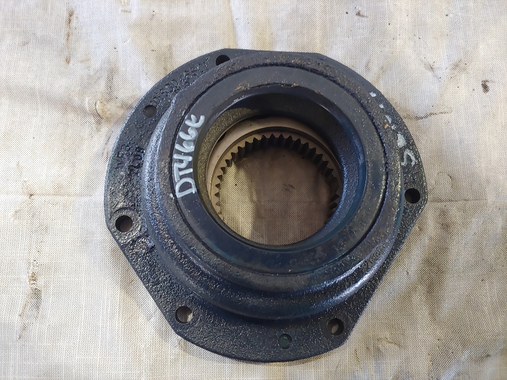 2002 INTERNATIONAL DT466E OIL PUMP FOR SALE #1830468C1, 1818772C1