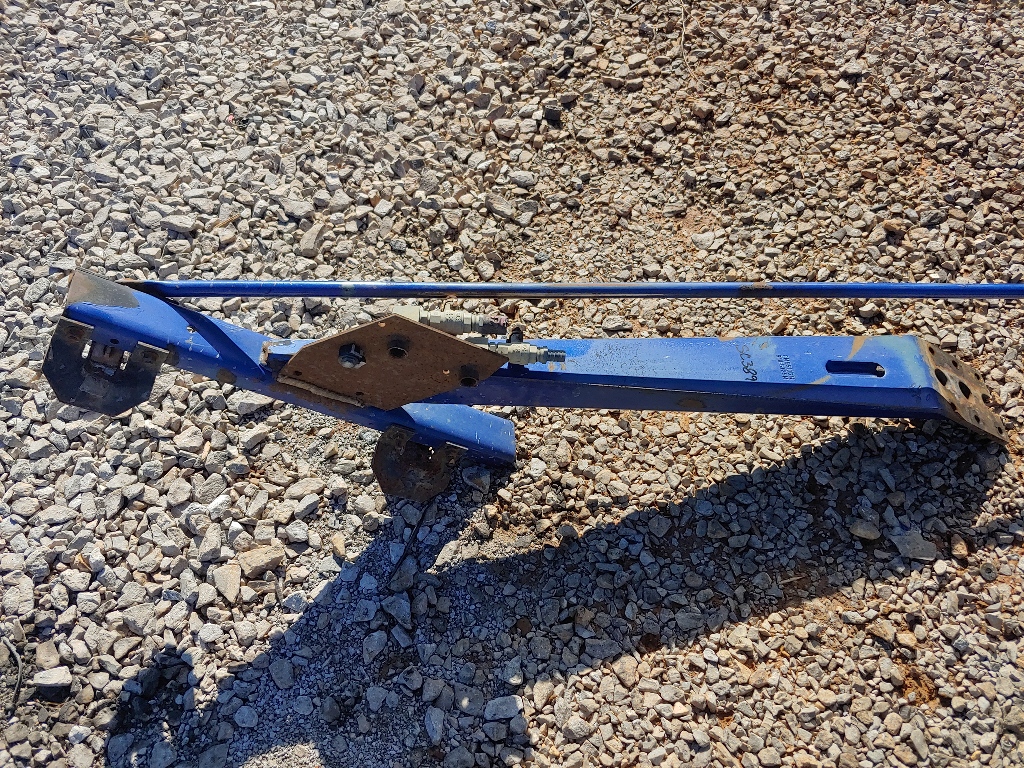 2006 MACK VISION ENGINE MOUNT FOR SALE #8ME5113M, 8ME5125M