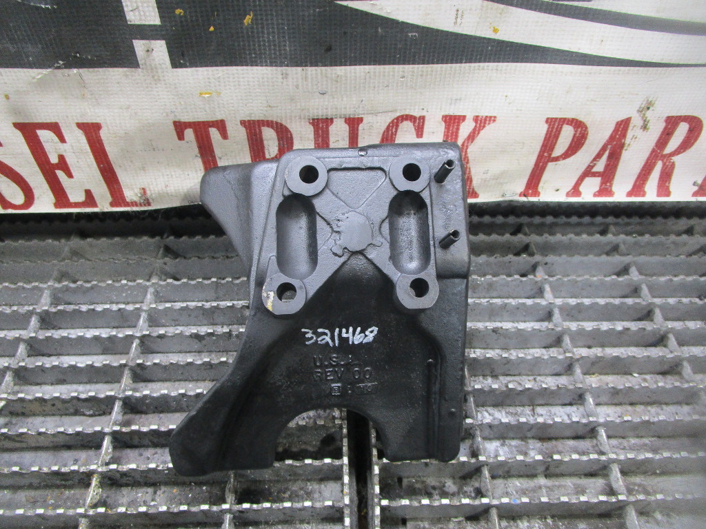 CUMMINS ALT BRACKET ENGINE MOUNT FOR SALE #3966352