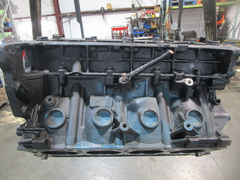 INTERNATIONAL VT365 ENGINE BLOCK FOR SALE #1838170C2