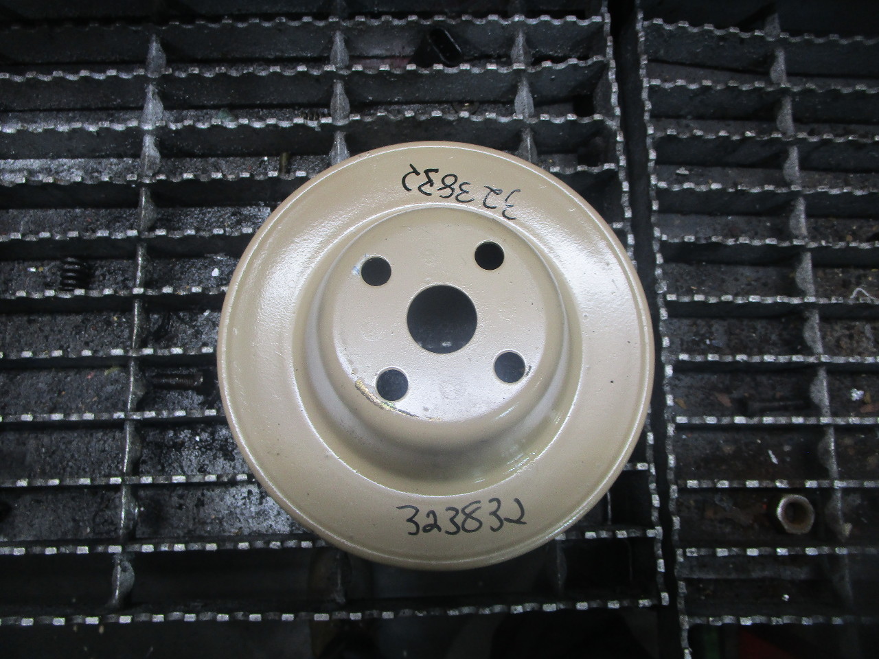 CUMMINS DIESEL ENGINE FAN PULLEY FOR SALE #3926855