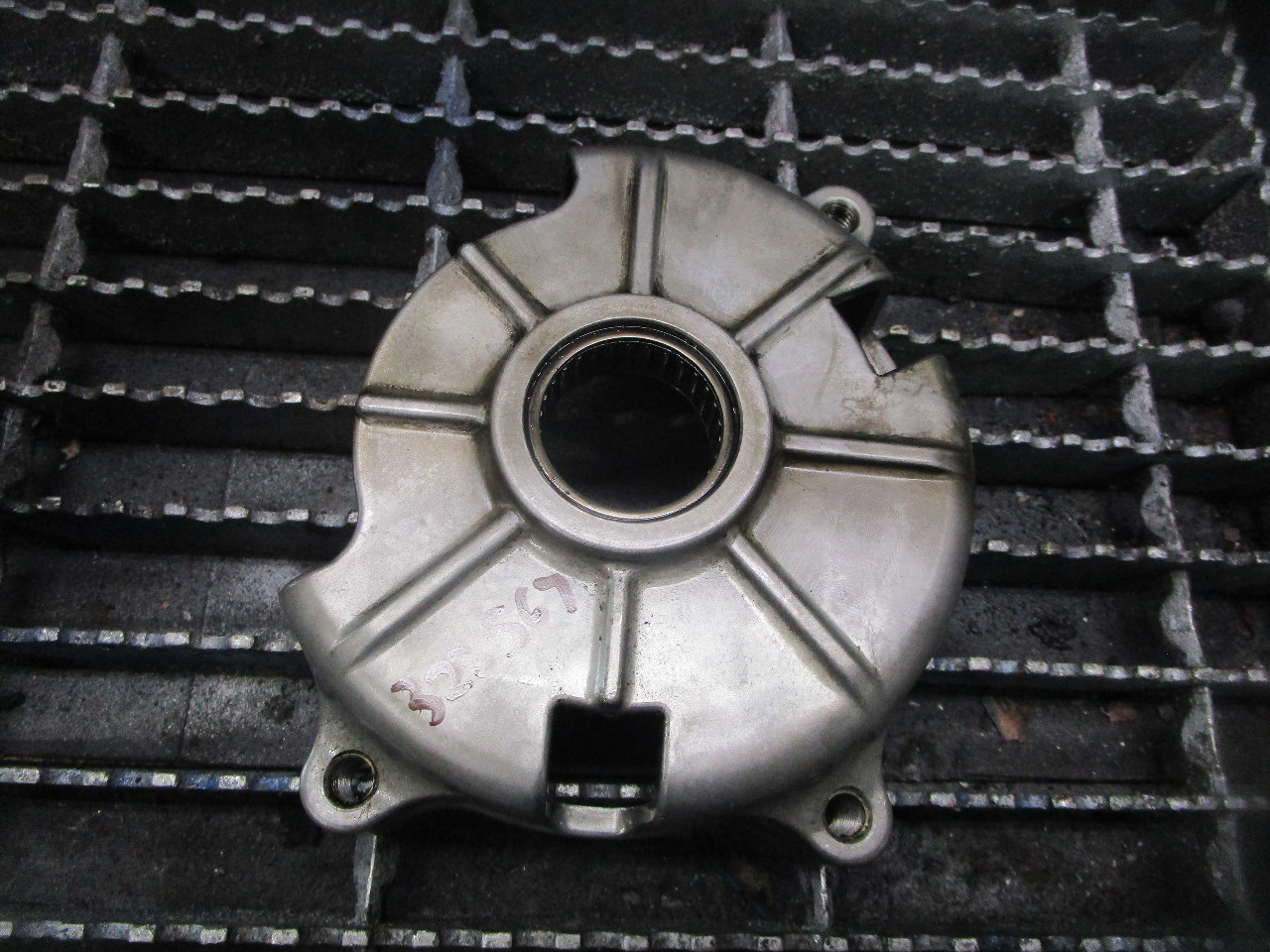 CUMMINS L10 ENGINE MOUNT FOR SALE #3048696