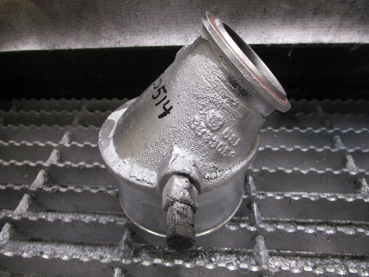 CUMMINS DIESEL ENGINE INTAKE ELBOW FOR SALE #3893059