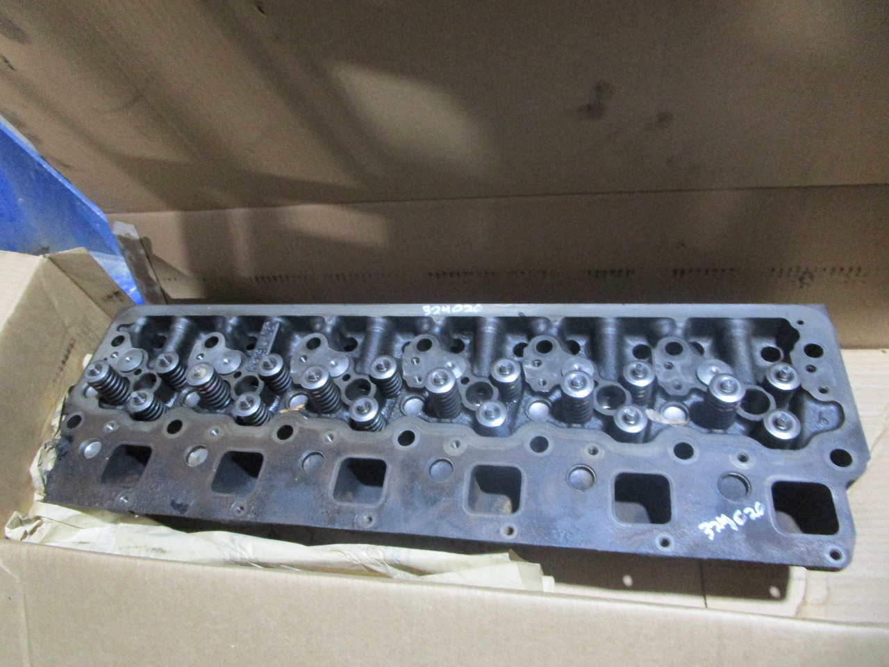 1998 MERCEDES-BENZ OM906LA CYLINDER HEAD FOR SALE #98-03 REMAN OM906LA HEAD