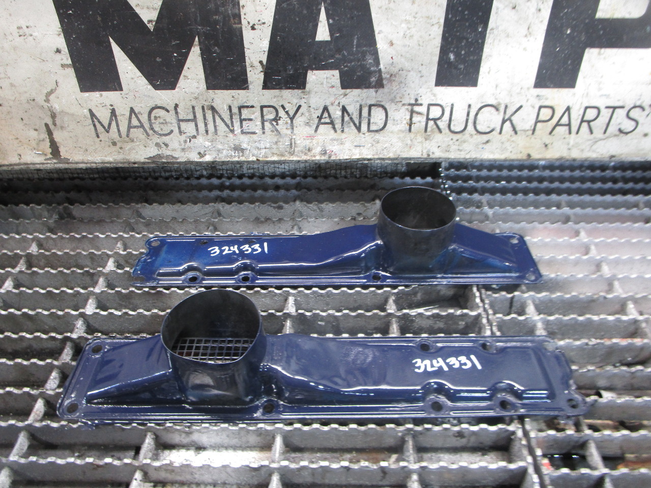 INTERNATIONAL T444E INTAKE MANIFOLD FOR SALE #T444E INTAKE MANIFOLD