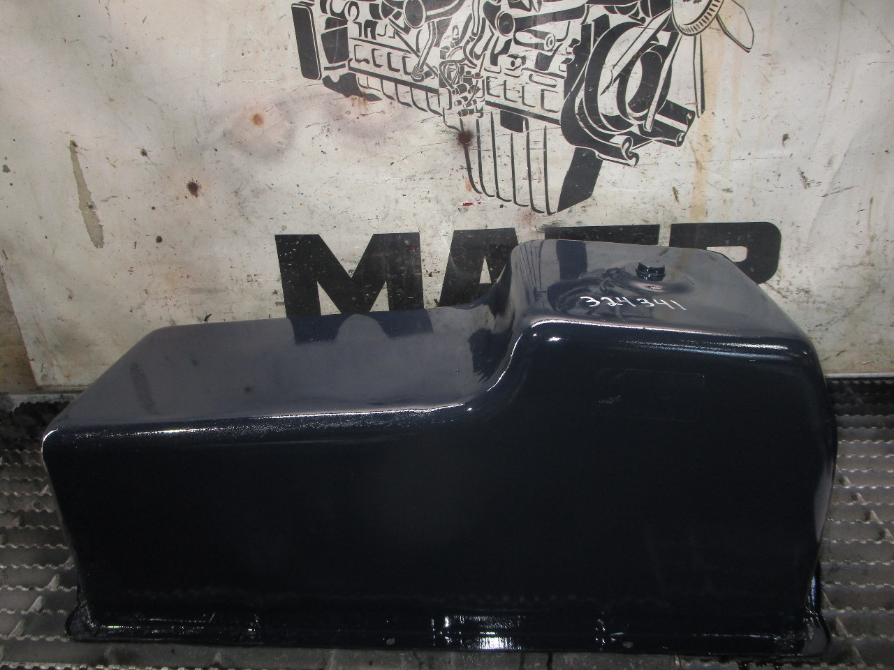 INTERNATIONAL T444E OIL PAN FOR SALE #T444E OIL PAN