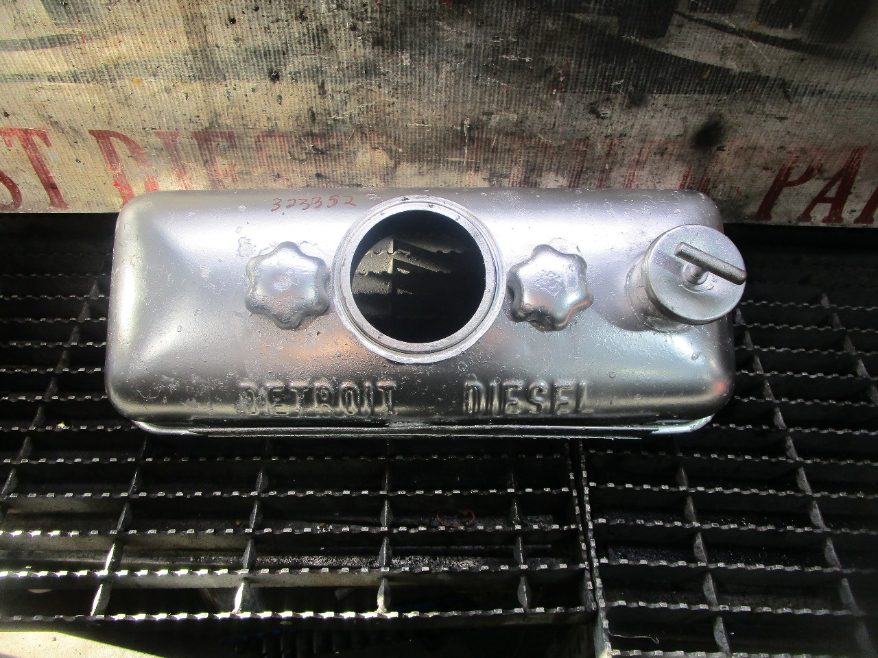 DETROIT DIESEL 6V92 VALVE COVER FOR SALE #DETROIT 6V92 VALVE COVER