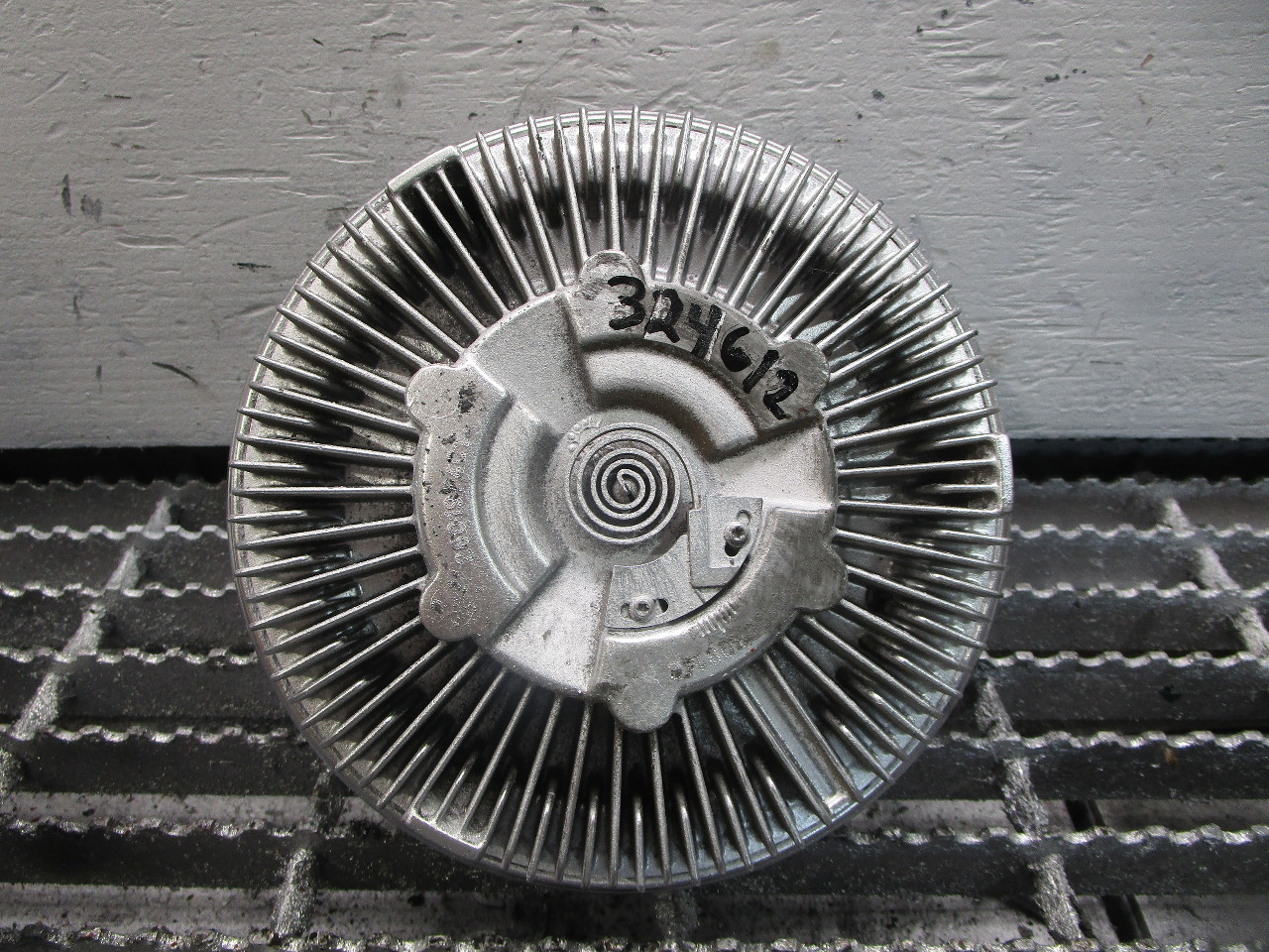 INTERNATIONAL FAN CLUTCH FAN CLUTCH FOR SALE #2601974C1
