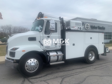 Mack-md Md6 Cab Chassis Trucks For Sale