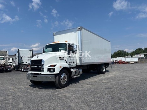 Mack-md Box Van Trucks For Sale