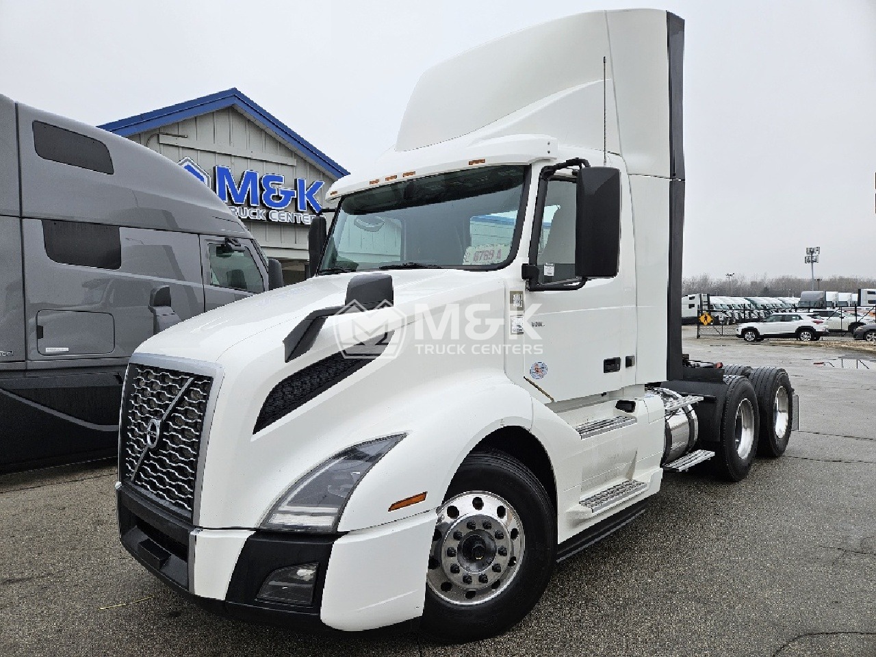 2020 VOLVO VNL64T300 DAYCAB FOR SALE #321614