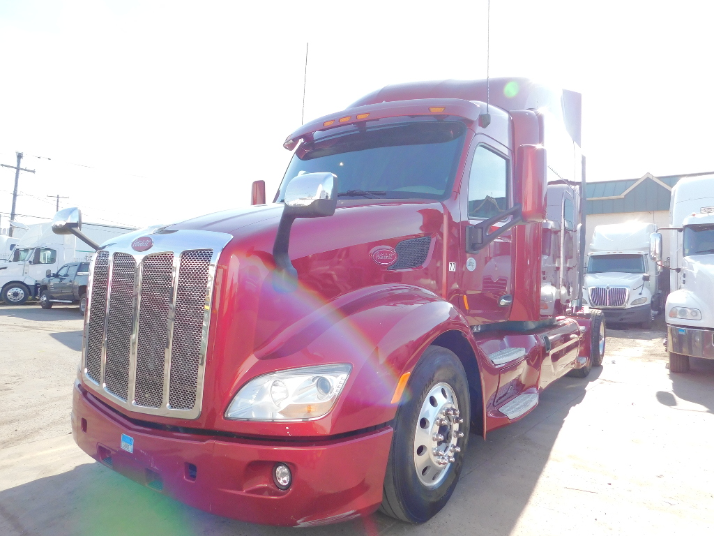 2017 PETERBILT 579 TANDEM AXLE SLEEPER FOR SALE #2449