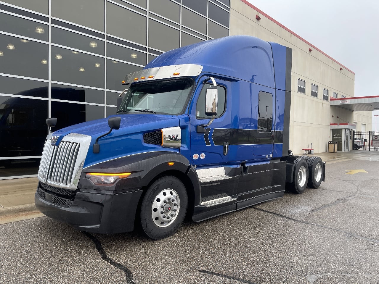 2025 WESTERN STAR 57X SLEEPER FOR SALE #1726