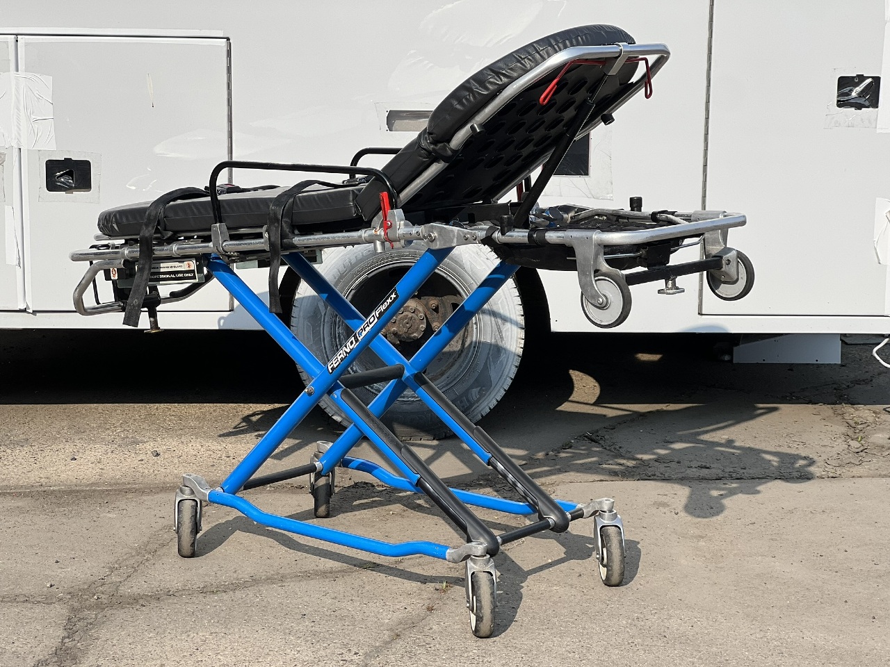 FERNO 35X PROFLEXX STRETCHER FOR SALE #1134