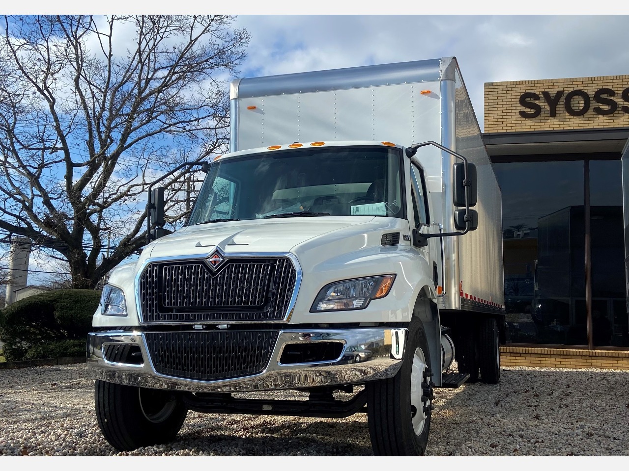 2024 INTERNATIONAL MV BOX VAN TRUCK FOR SALE #1010