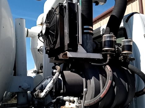 2013 LEDWELL LW3000 GAL VT-B DOT LIQUID VACUUM TRUCKS FOR SALE #1170