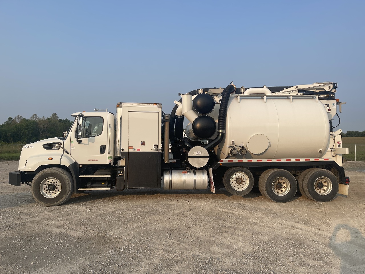 2016 PREMIER OILFIELD EQUIPMENT CV-100T HYDRO-EXCAVATION TRUCKS FOR ...