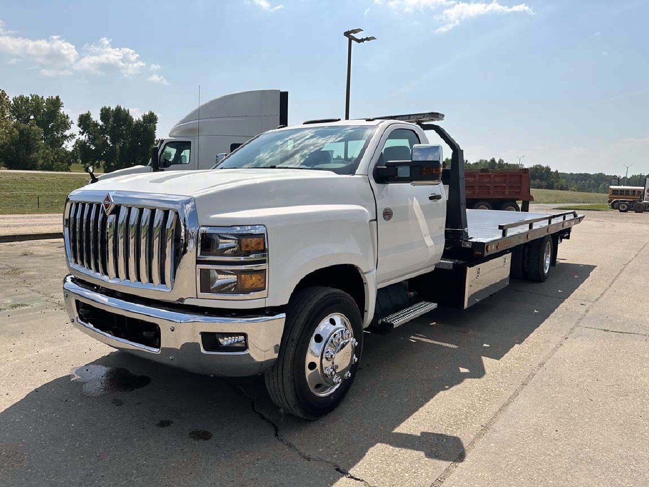 WATERS Wreckers - Jerr-Dan Wreckers, Rollbacks & Carriers